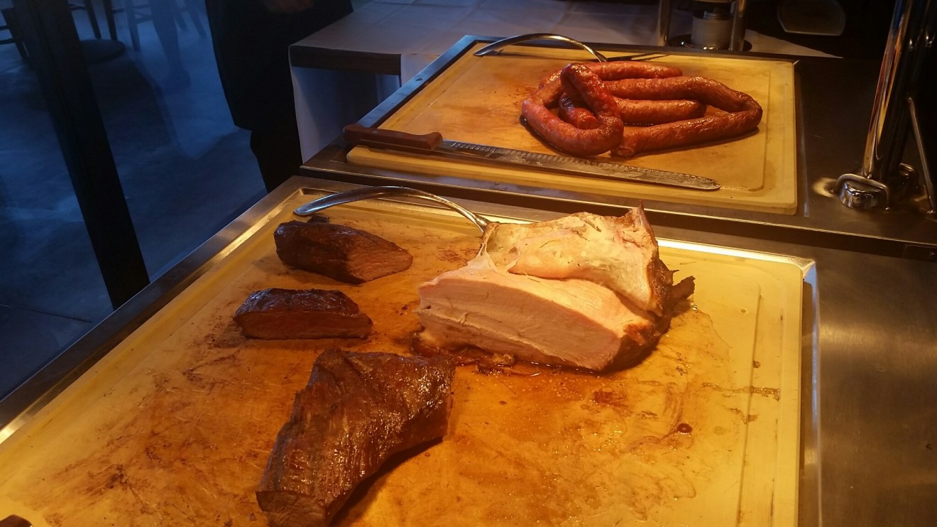 Taps Fish House and Brewery in Irvine – A Fantastic Vegas Style Brunch ...